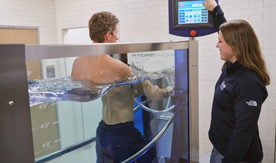 Improving Patient Confidence and Range of Motion with Underwater ...